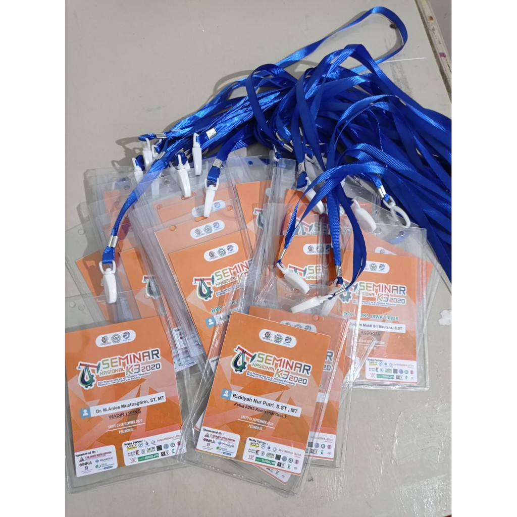 Jual name tag, kartu identitas, keplek nama | Shopee Indonesia