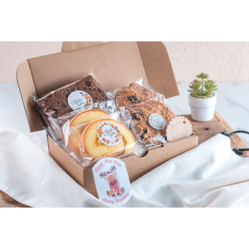 Jual snack box (pas untuk acara) | Shopee Indonesia