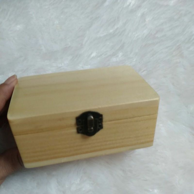 Jual Kotak kayu,box logam mulia/lm,kado kecil,mini hampers hadiah ...