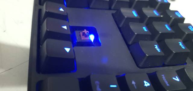 Jual Keyboard gaming thermaltake KB-PIZ POSEIDON SWITCH BLUE LIGHT ...