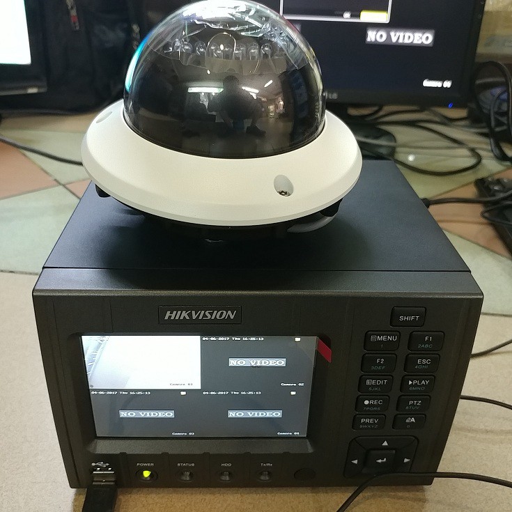 Jual Hikvision DVR with LCD + Camera, sisa proyek ATM | Shopee Indonesia