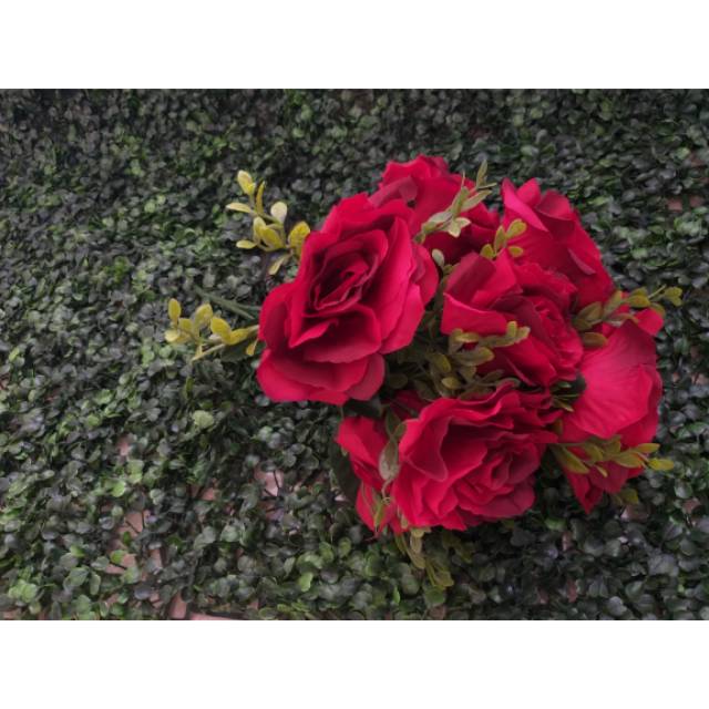 Jual Mawar Merah - Bunga Artificial - MURAH (KELOPAK BESAR DAN PENUH ...