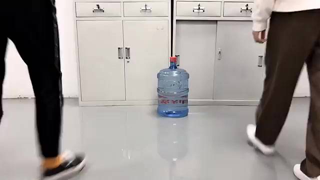 Jual alat angkat galon besar drat besi 2in1 double handle holder galon ...