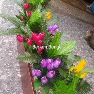 Jual Partisi Tulip Partisi Cafe Bunga Pot Partisi Bunga Hiasan Dekorasi ...