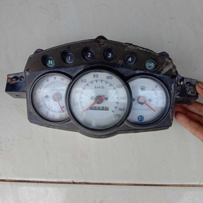 Jual Speedometer Kawasaki Zx. Original. Seken bekas copotan motor ...