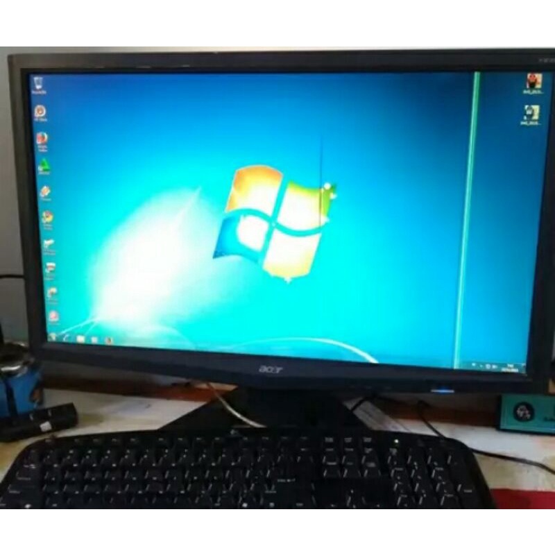 Jual Jual monitor 16 inch Murah dan mulus minus Garis | Shopee Indonesia