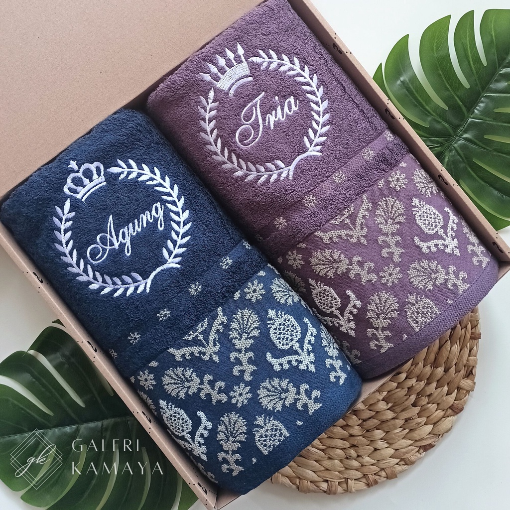 Jual Gift Box Kado Hampers Handuk Bordir Nama Couple Hantaran Seserahan ...