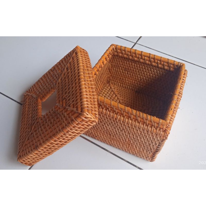 Jual box tissue rotan kecil | Shopee Indonesia
