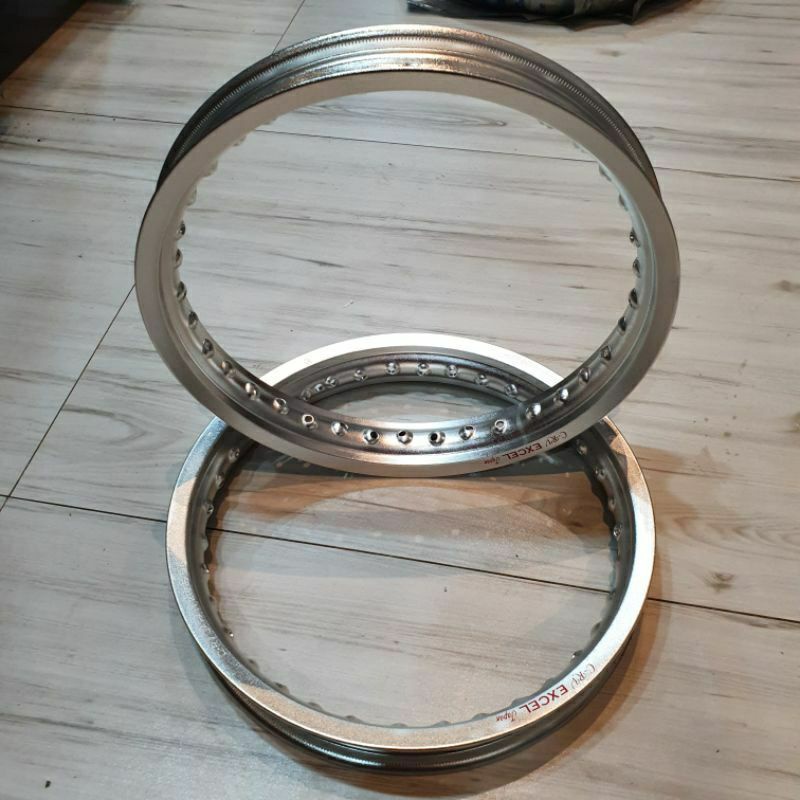 Jual Velg Alloy CRV Japan 14 x 160 Silver Kulit Jeruk 1 Set | Shopee ...