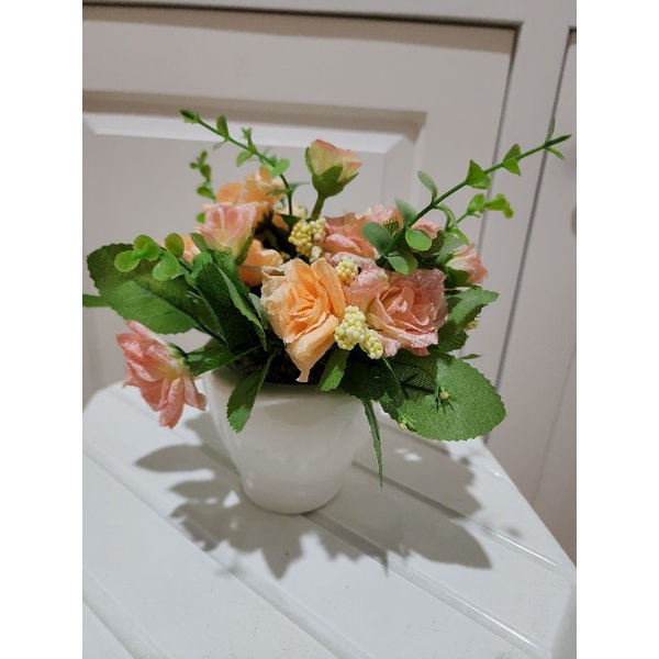 Jual vas keramik putih bunga / flower /peach/oren muda (hiasan meja ...