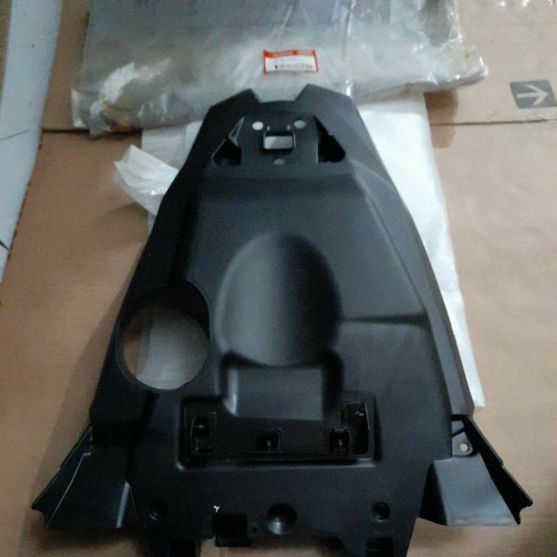 Jual Fender B Spakbor bagian tengah New Vario 150 80101-K59-A70 ...
