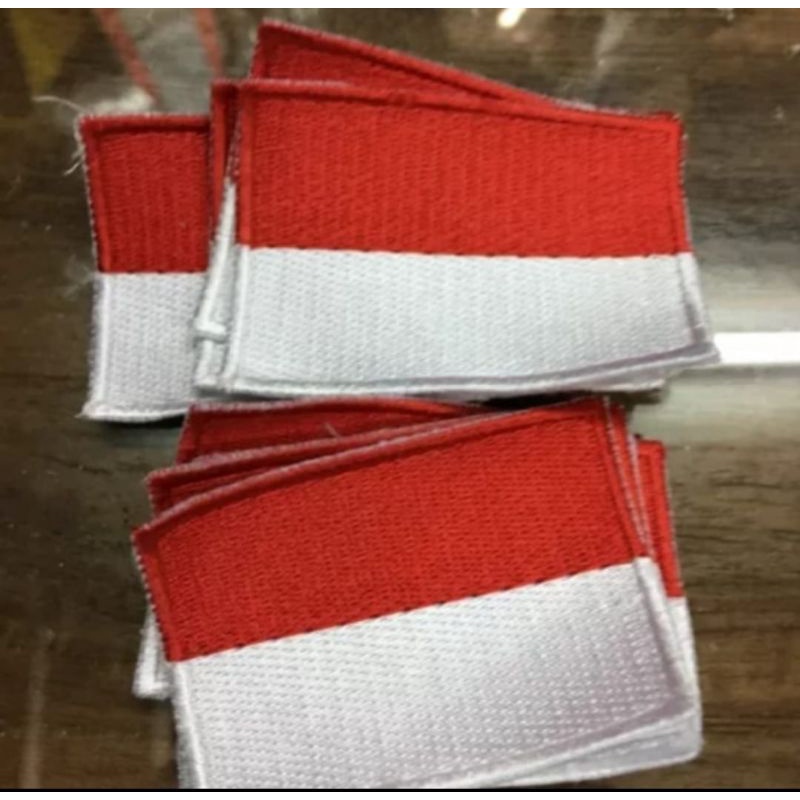 Jual Badge Merah Putih ukuran 7x4,5cm | Shopee Indonesia