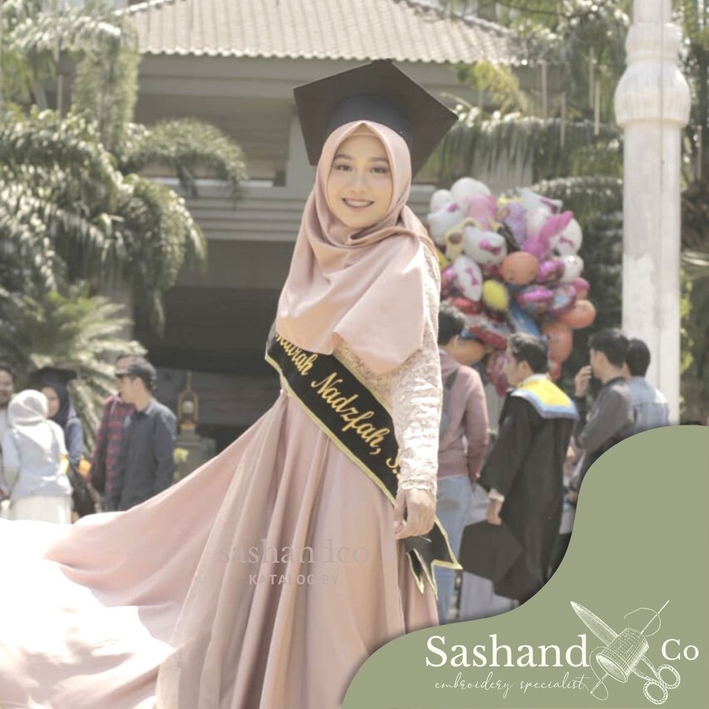 Jual (SEHARI JADI) SELEMPANG WISUDA PITA I SASH WISUDA I SELEMPANG ...