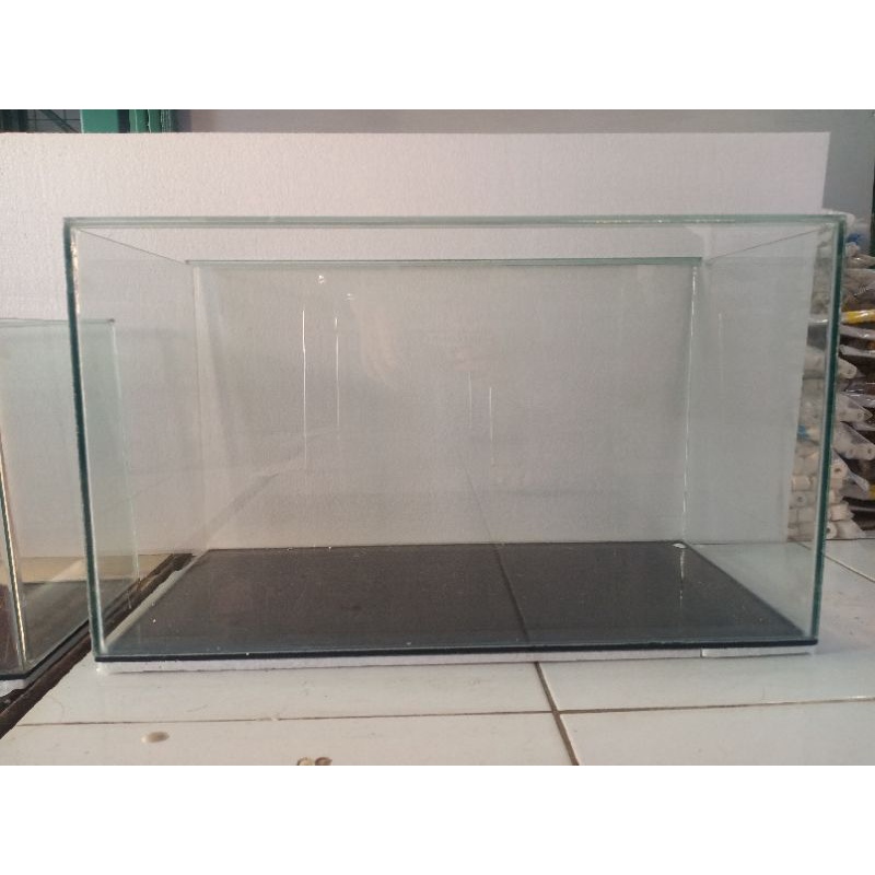 Jual Aquarium kaca Polos Berbagai Ukuran 60cm-50cm-40cm-30cm | Shopee ...