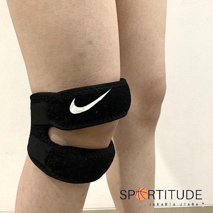 Jual Pad-Knee- Adjustable Knee Strap Nike Adjustable Knee Support Nike ...