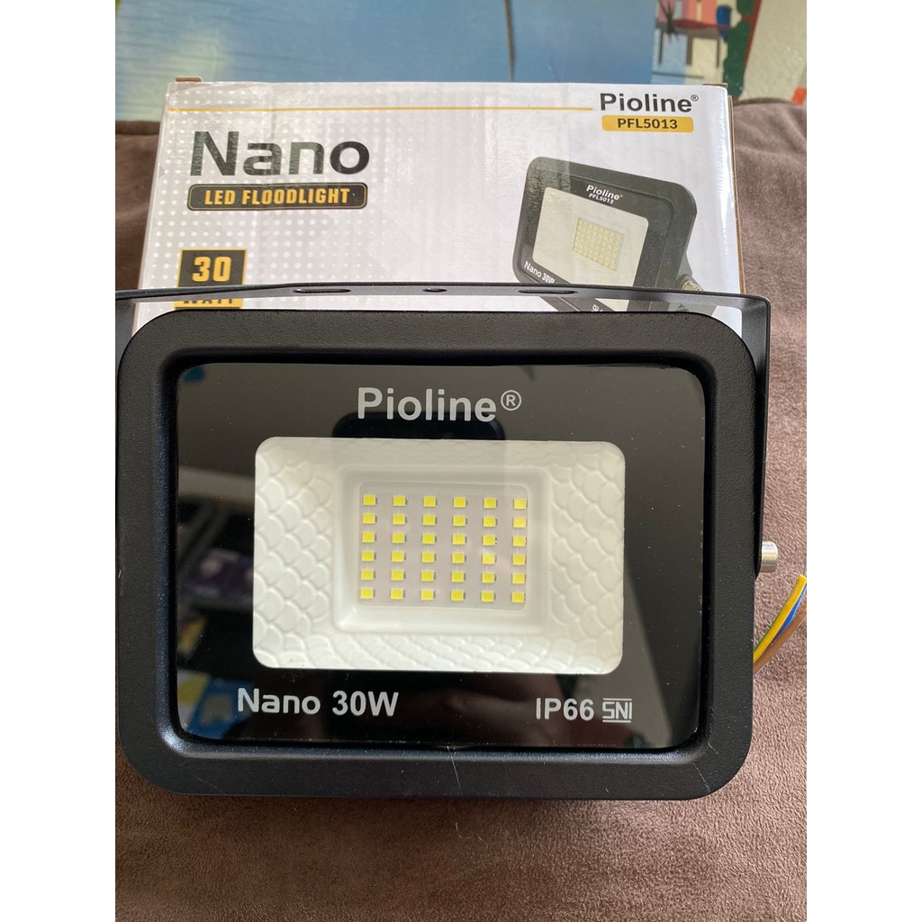 Jual Lampu LED Tembak 30W Lapangan dan Taman Lampu Sorot Flood Light Pioline 30 Watt Putih ...