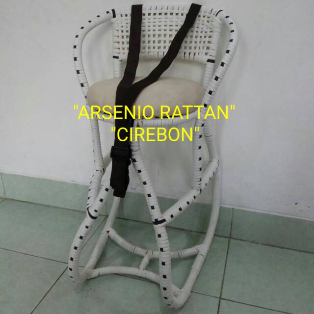 Jual Boncengan Rotan Anak Warna White Jok Krem Motor Matic | Shopee ...