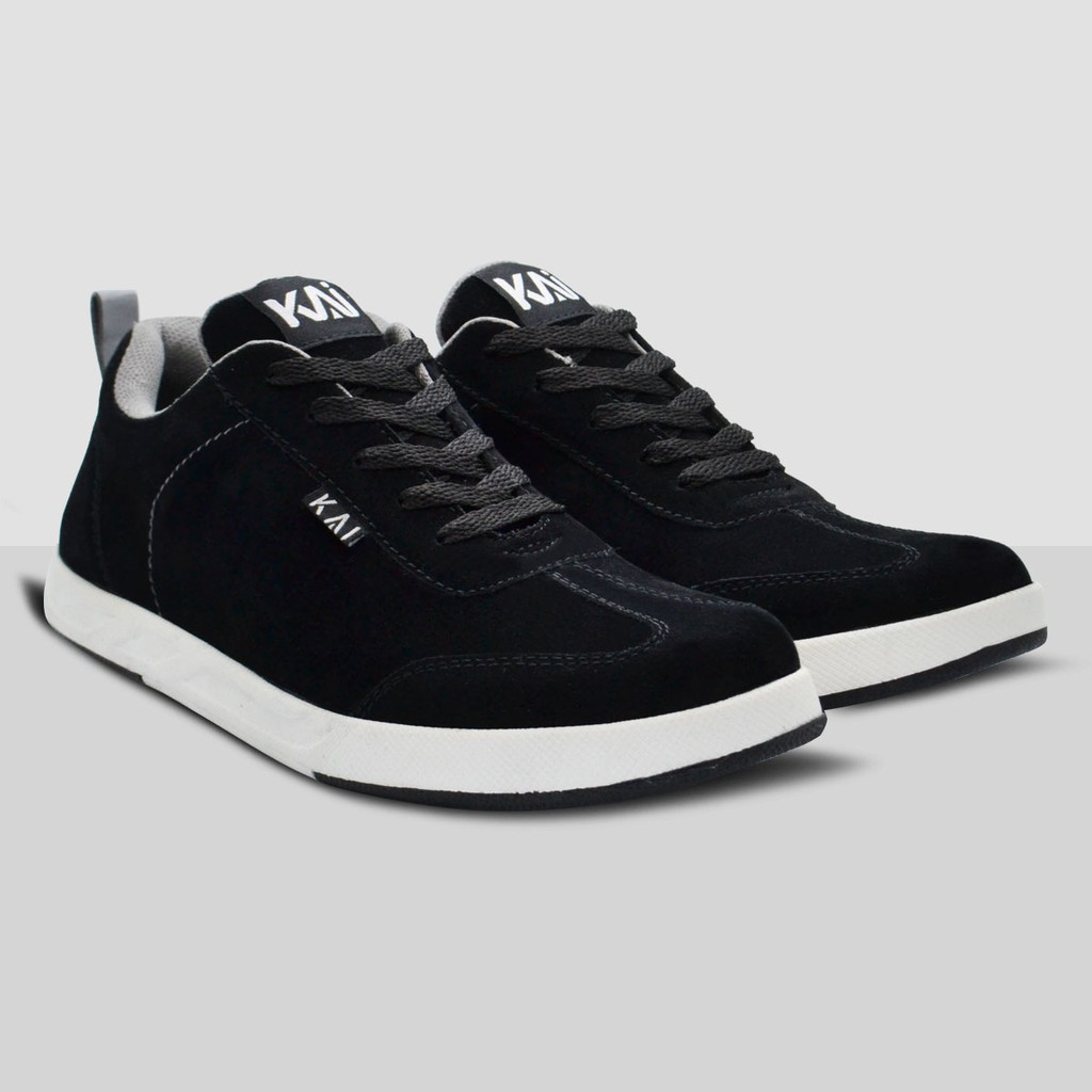 Jual Sepatu Sneakers Pria Hitam Terbaru K 003 Sepatu Kets Cowok Bisa ...