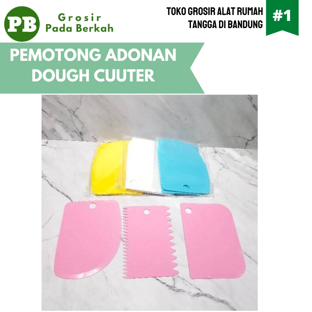 Jual Alat Pemotong Adonan Kue / scraper spatula kue tart | Shopee Indonesia