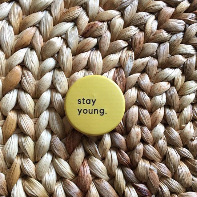 Jual Pin Button Bros Aesthetic Laminasi Pin Peniti Doff Matte Fasion ...