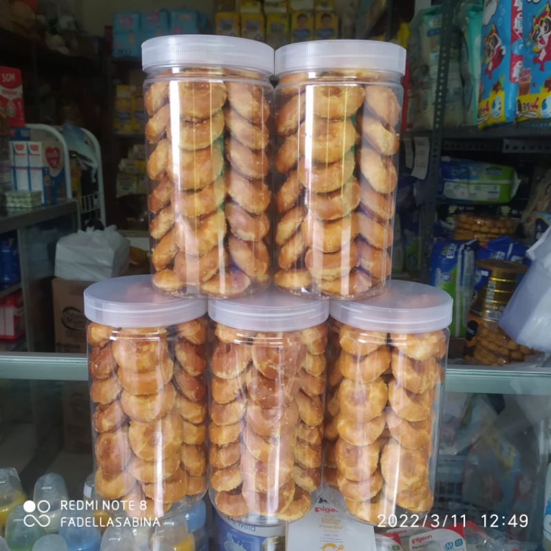 Jual Jajan Lebaran/Roti Kacang/Roti/Jajan viral/Jajan murah/Roti Toples ...
