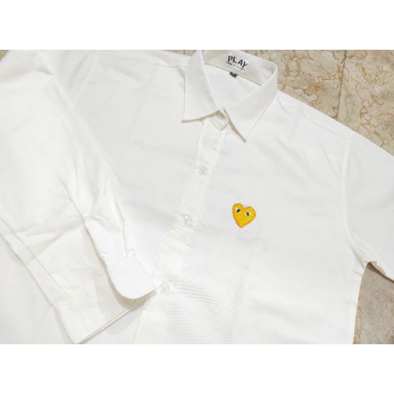 Jual Kemeja CDG PLAY Putih dan Hitam Cowok SHIRT FOR MEN Heart Hati ...