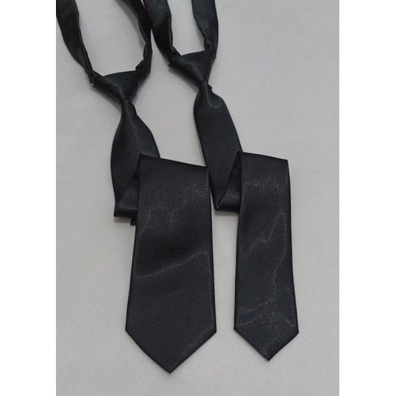 Jual Dasi Panjang Dewasa Polos Hitam Merah Slim dan Standar Langsung ...