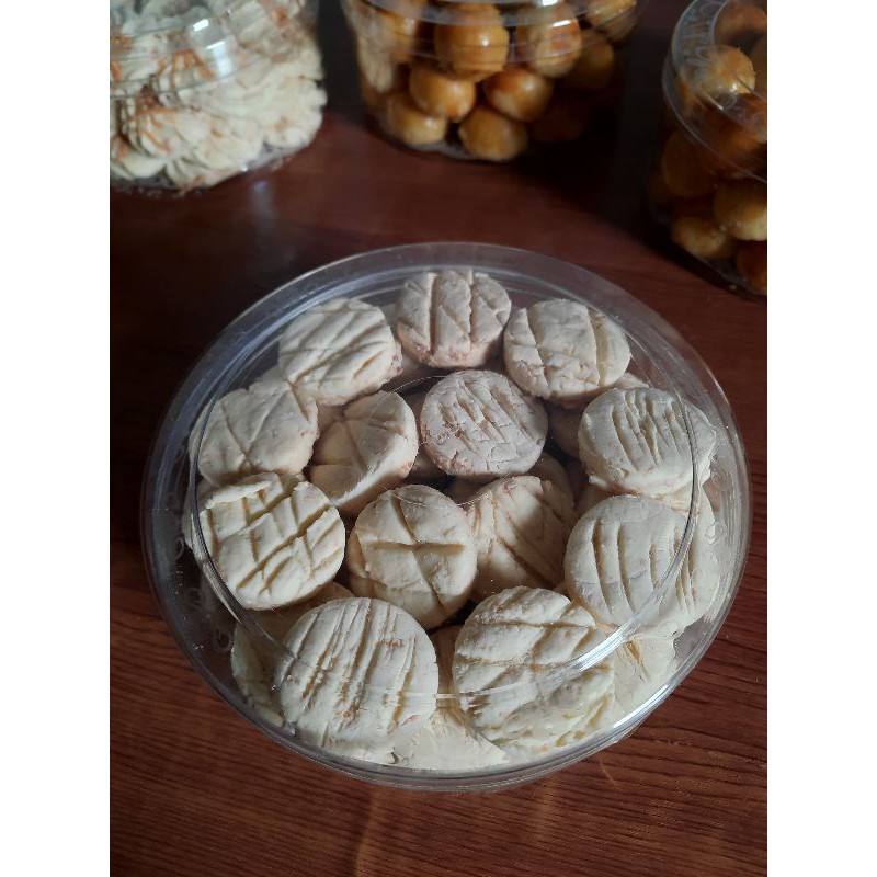 Jual Kue Kering Lebaran Sagu Keju (500gr) | Shopee Indonesia