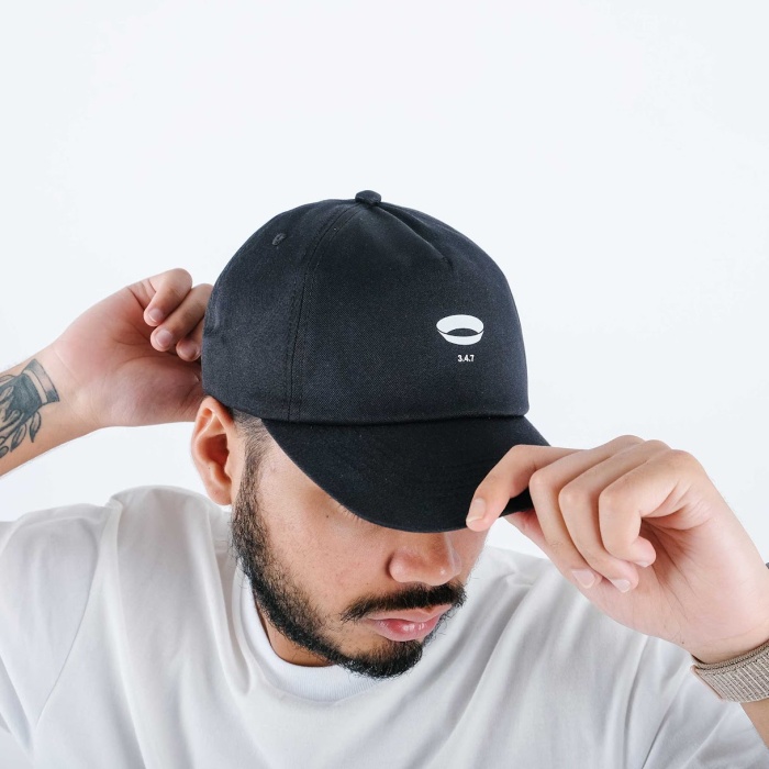 Jual UNKL347 Topi Five Panel Warna Hitam Detail Simpel BOLW | Shopee ...