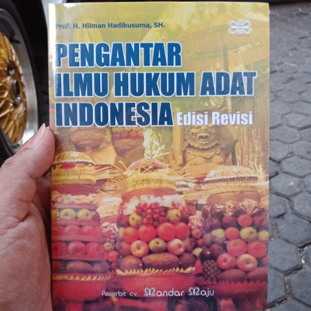 Jual Pengantar Ilmu Hukum Adat Indonesia | Shopee Indonesia