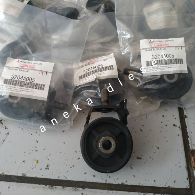 Jual Transfer mounting Mitsubishi triton | Shopee Indonesia