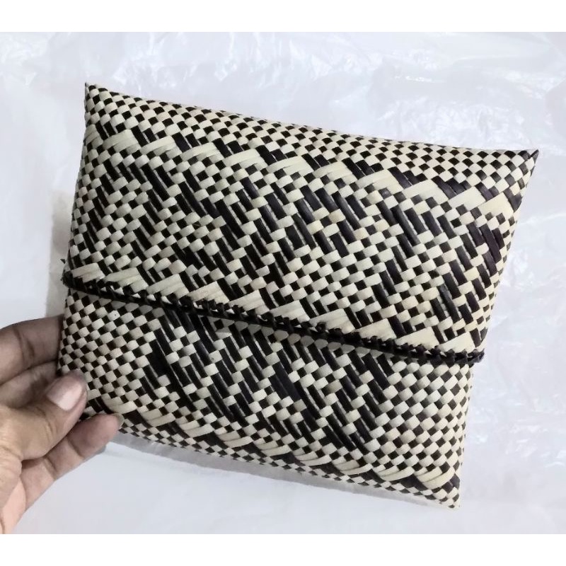 Jual SLEPEN ANYAMAN PANDAN NAMA | Shopee Indonesia