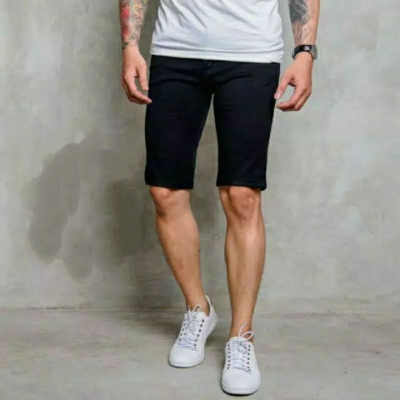 Jual CELANA JEANS PENDEK PRIA /CELPEN JEANS HITAM PENDEK JINS/CELANA DISTRO NYAMAN | Shopee ...