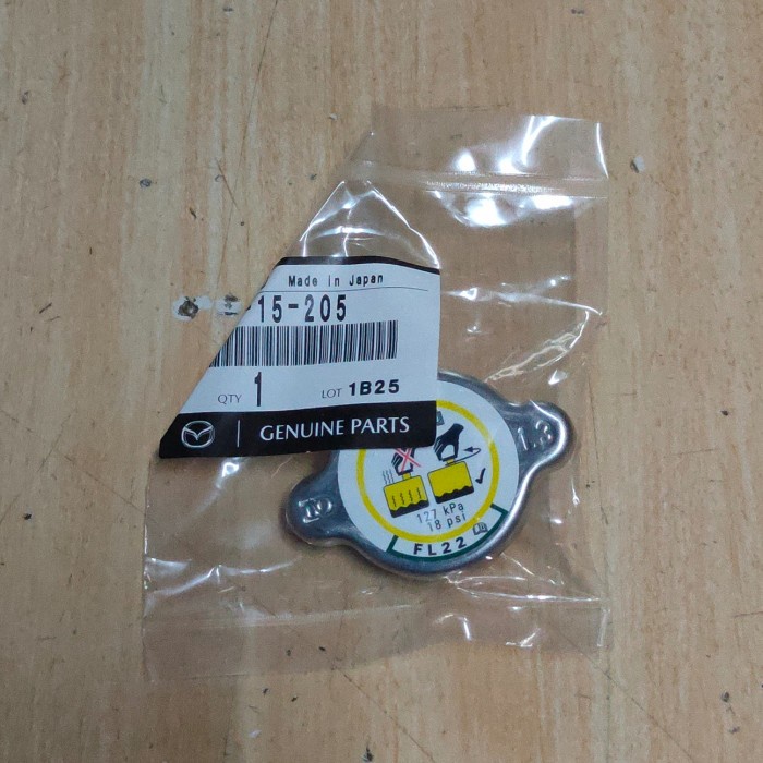 Jual Mazda Genuine Parts Tutup radiator Mazda CX7 High Pressure ...