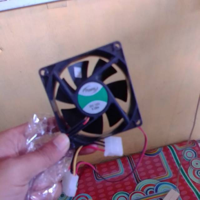 Jual Kipas CPU Komputer Ukuran Casing 8cm x 8 cm | Shopee Indonesia