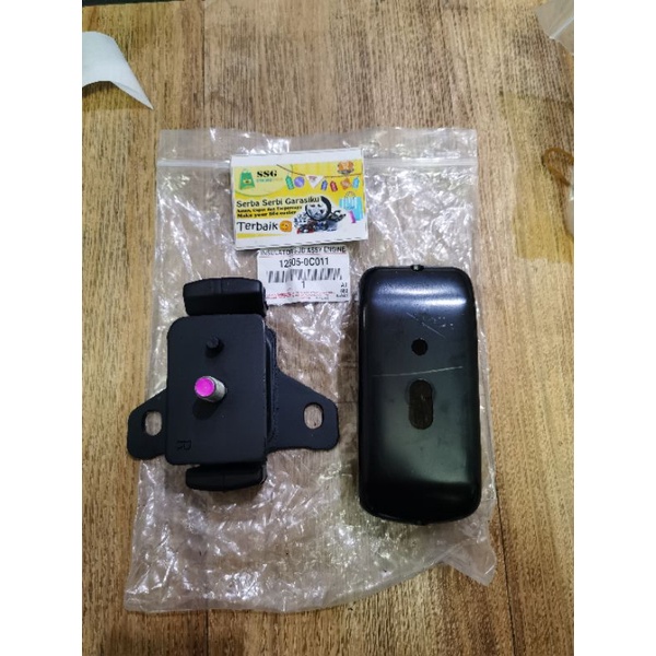 Jual Engine mounting kanan / kiri Toyota Innova Fortuner Bensin ...