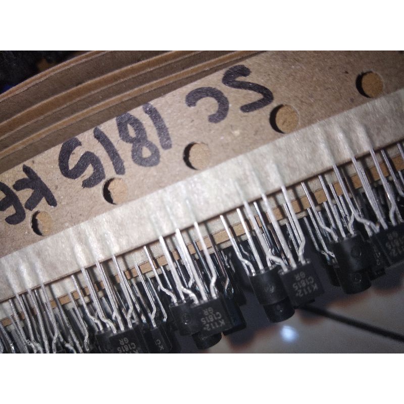 Jual TRANSISTOR C 1815 RENTENGAN | Shopee Indonesia