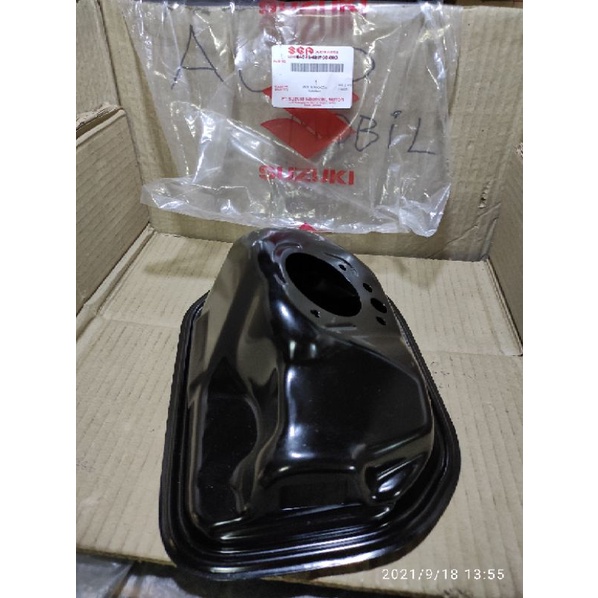 Jual Box Fuel Filler atau box Pengisian bensin Ertiga lama Original ...