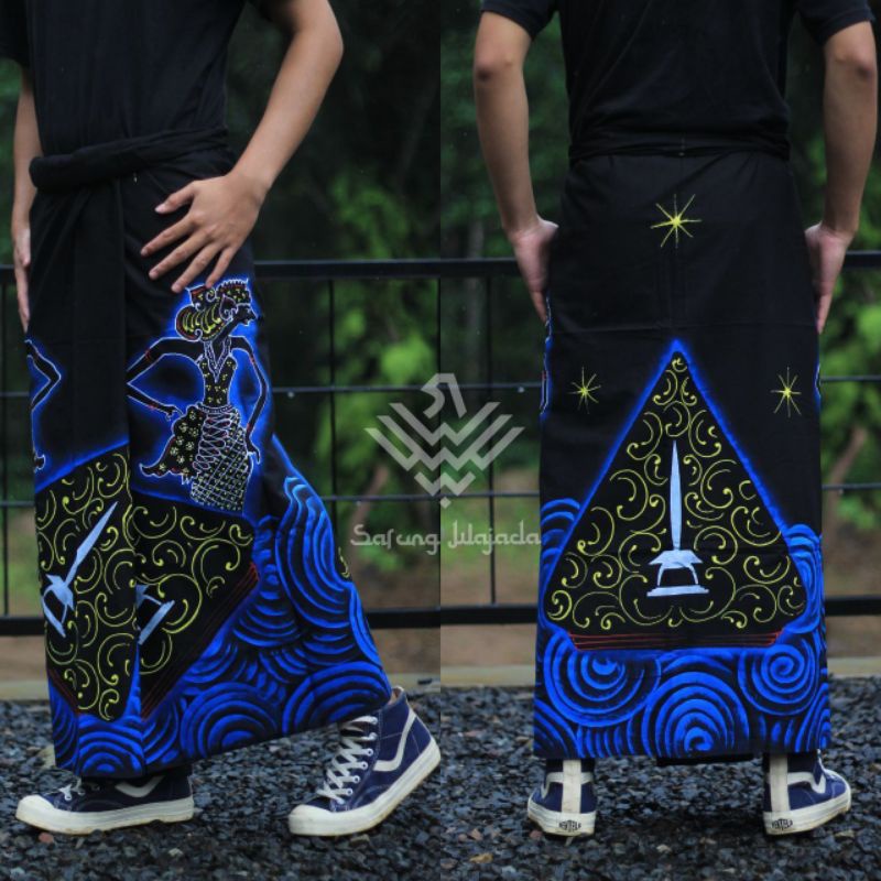 Jual SARUNG LUKIS TRETAN MUSLIM SARUNG LUKIS MOTIF ASTRONOT VESPA ...