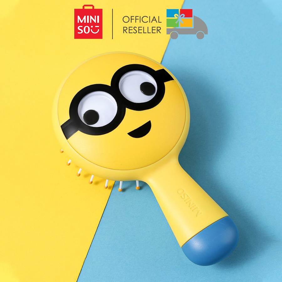 Jual Miniso Minions Portable Paddle Brush | Shopee Indonesia