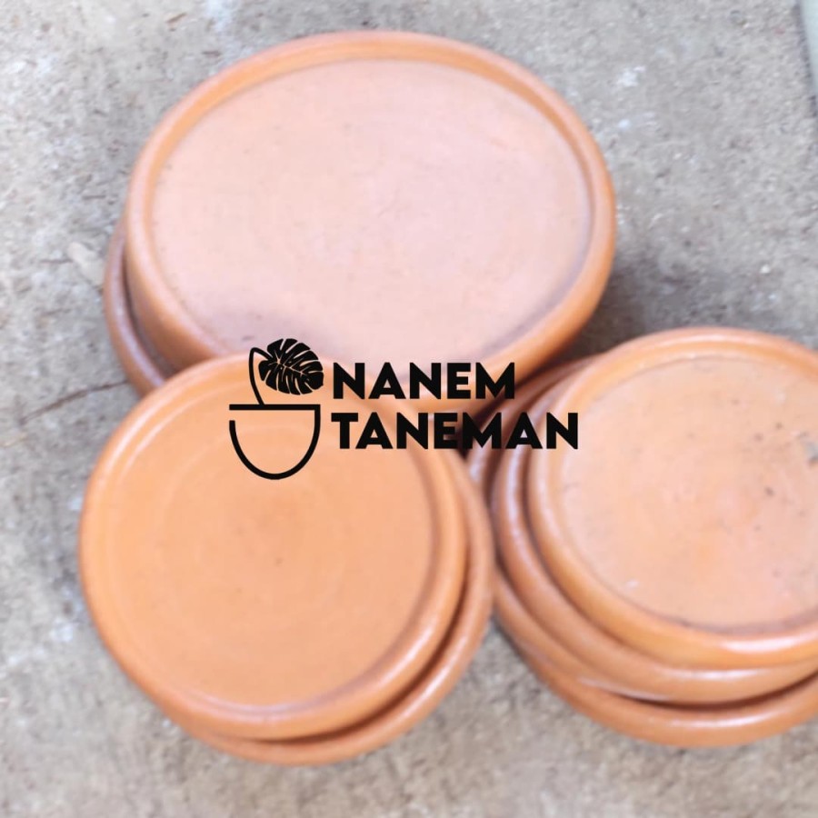 Jual Nanem Taneman Tatakan/Alas pot Terracota D-18m, D-25cm dan D-30cm ...