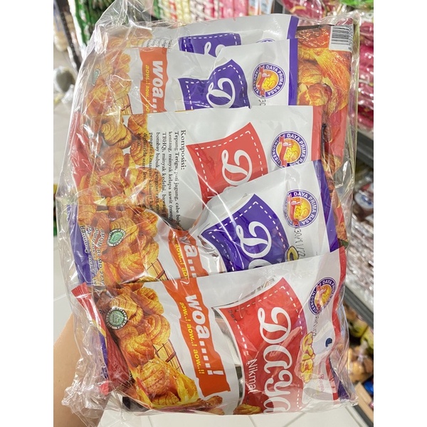 Jual Keripik crisp daya/ keripik siput rasa manis pedas isi 10 bungkus ...