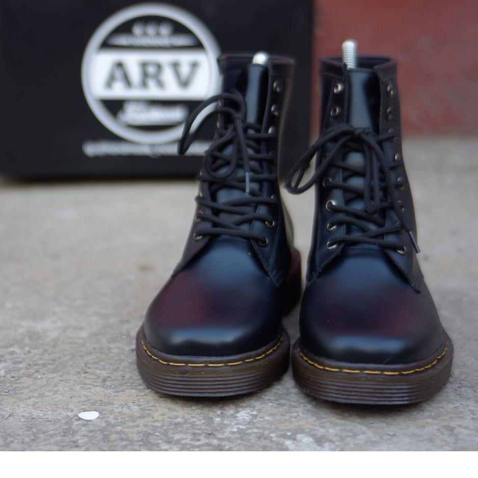 Jual BaR ♫ sepatu boots touring underground semi kulit ||Sedia | Shopee ...