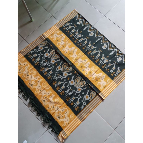 Jual Kain Tenun Motif Sumba Kuning Cerah Kain Lombok Kuning Kain Tenun ...