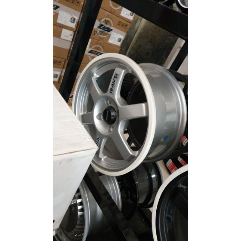 Jual VELG MOBIL velg volk rays te37 r15 velg racing mobil volk rats te37 ring 15 | Shopee Indonesia