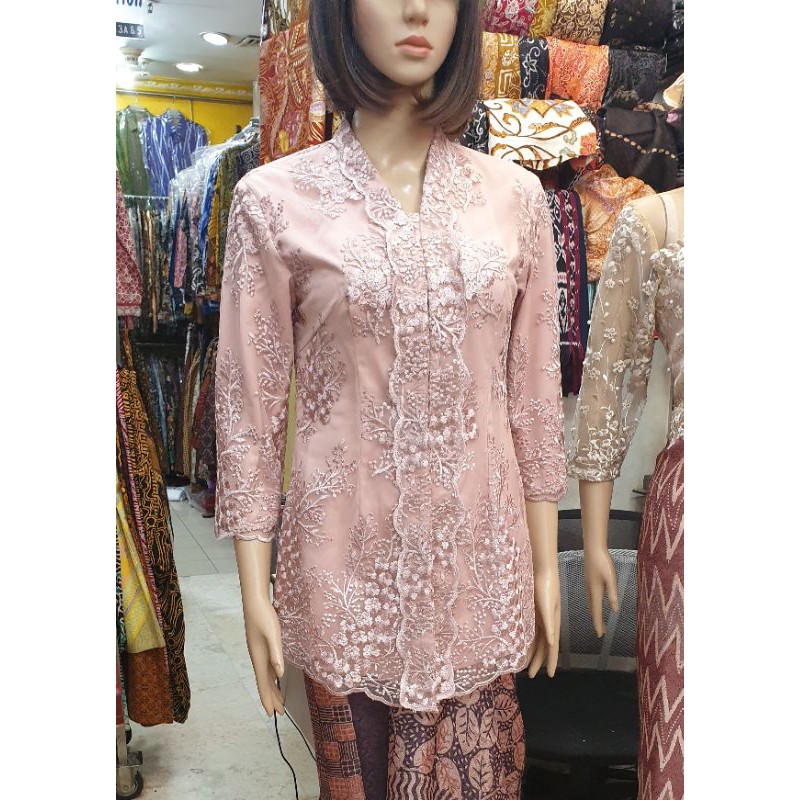 Jual KEBAYA BROKAT SILVER | Shopee Indonesia