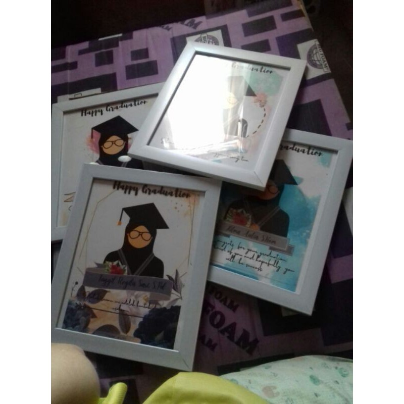 Jual hadiah bingkai kado ultah kado wisuda +edit+bingkai | Shopee Indonesia