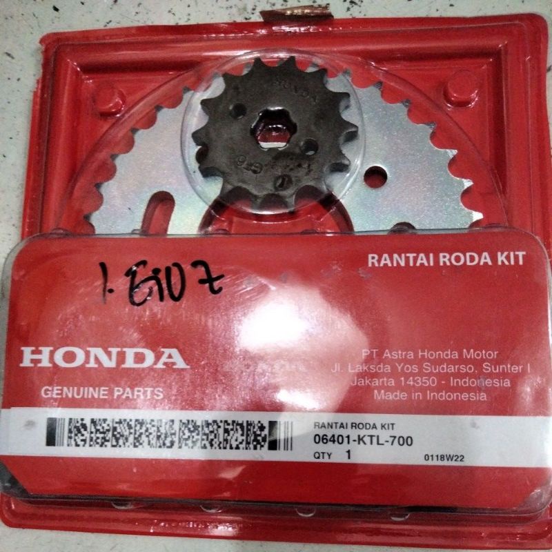 Jual rantai roda kit(Drive Cain kit)suprax125/Revo/Revo ABS/fit new ...