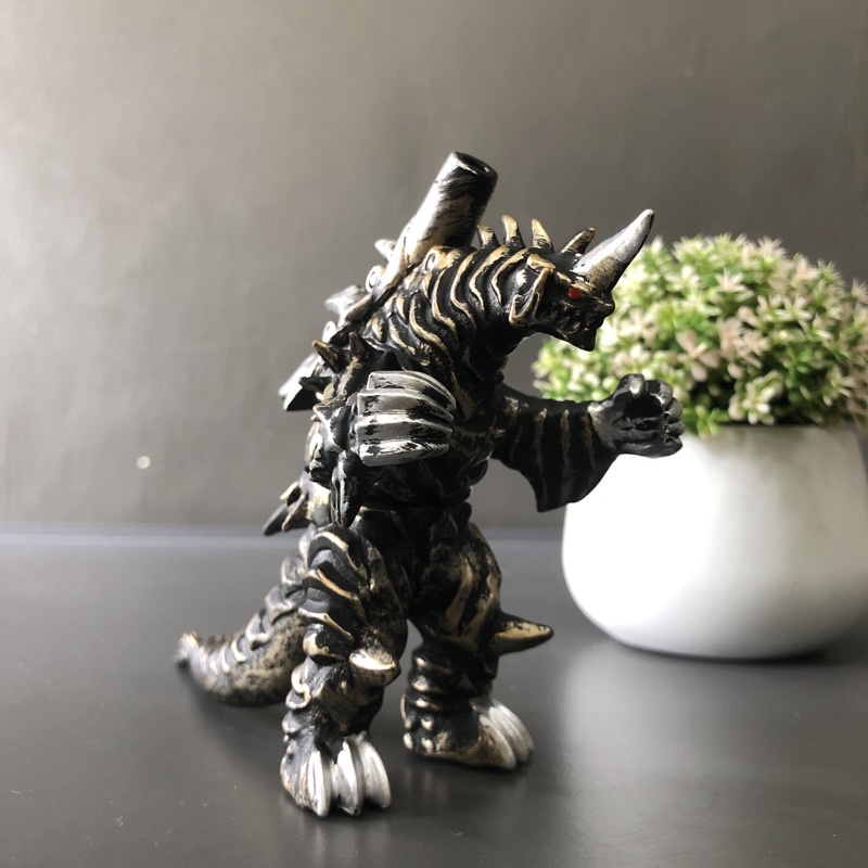 Jual Mainan Ultraman Kaiju Ultra Monster Murah Action Figure Kaiju ...