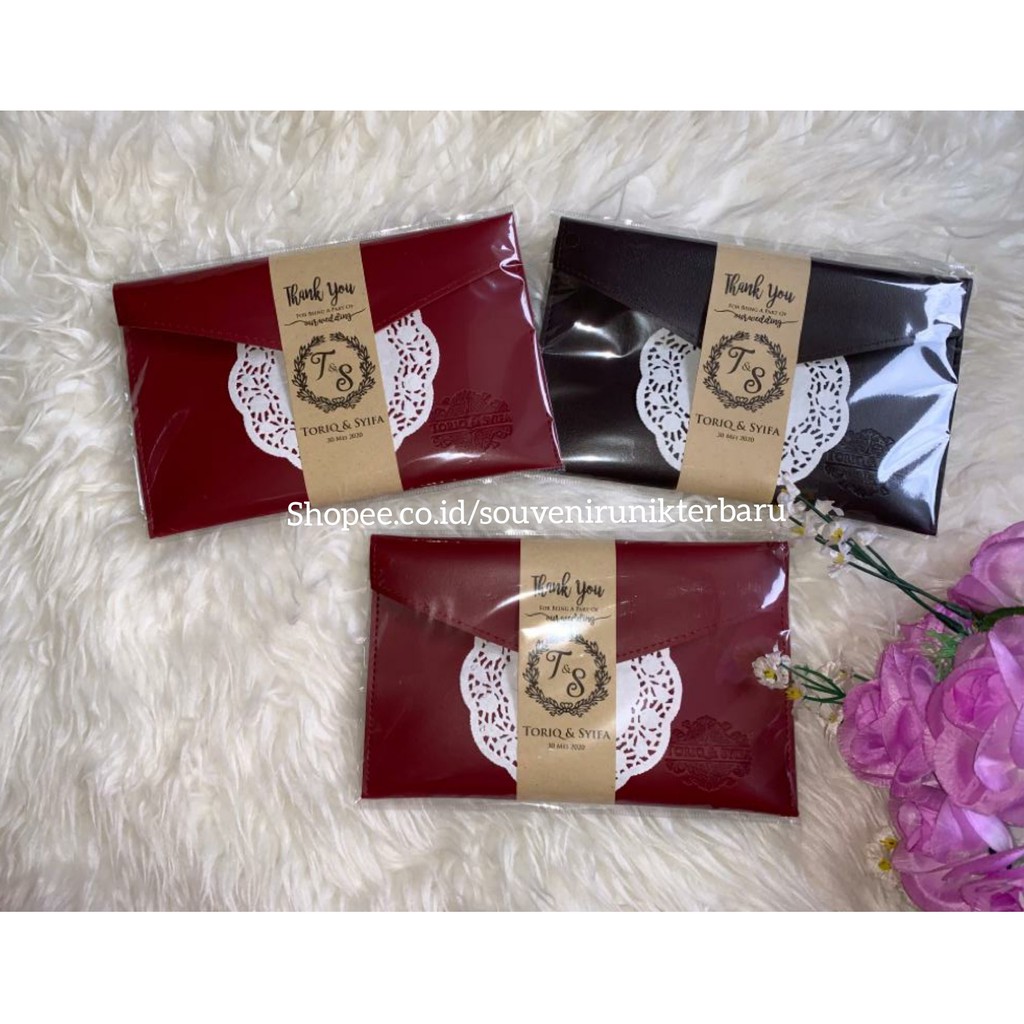 Jual Souvenir Pouch Envelope Matte Dompet Wedding Custom Emboss Unik ...